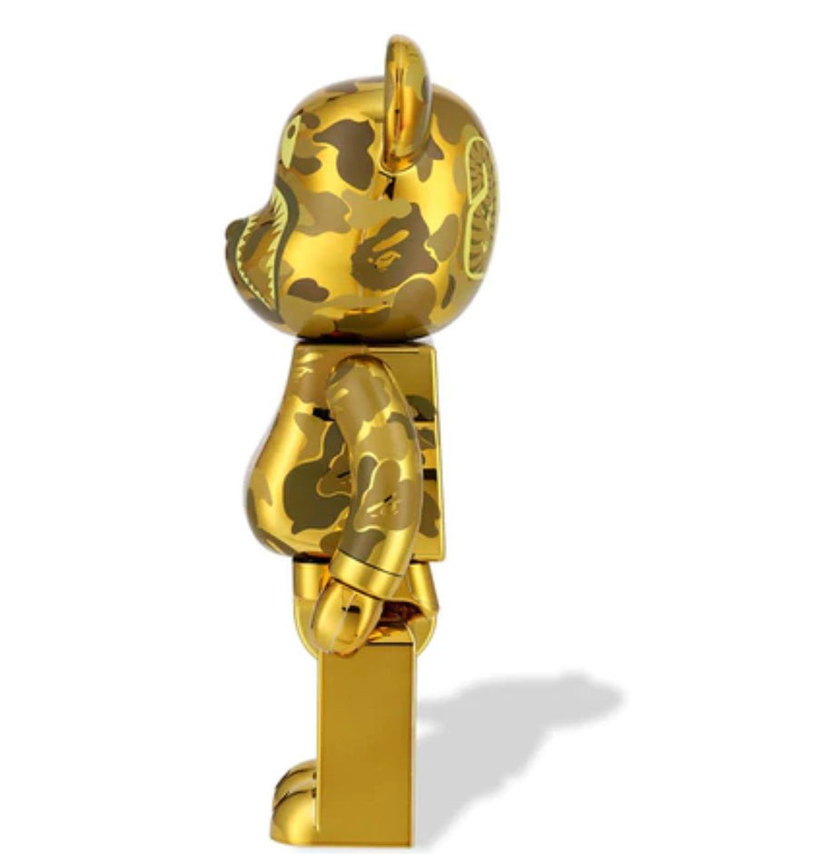 ABC Camo Shark- Gold 100% & 400% Be@rbrick – Sprayed Paint Art Collection